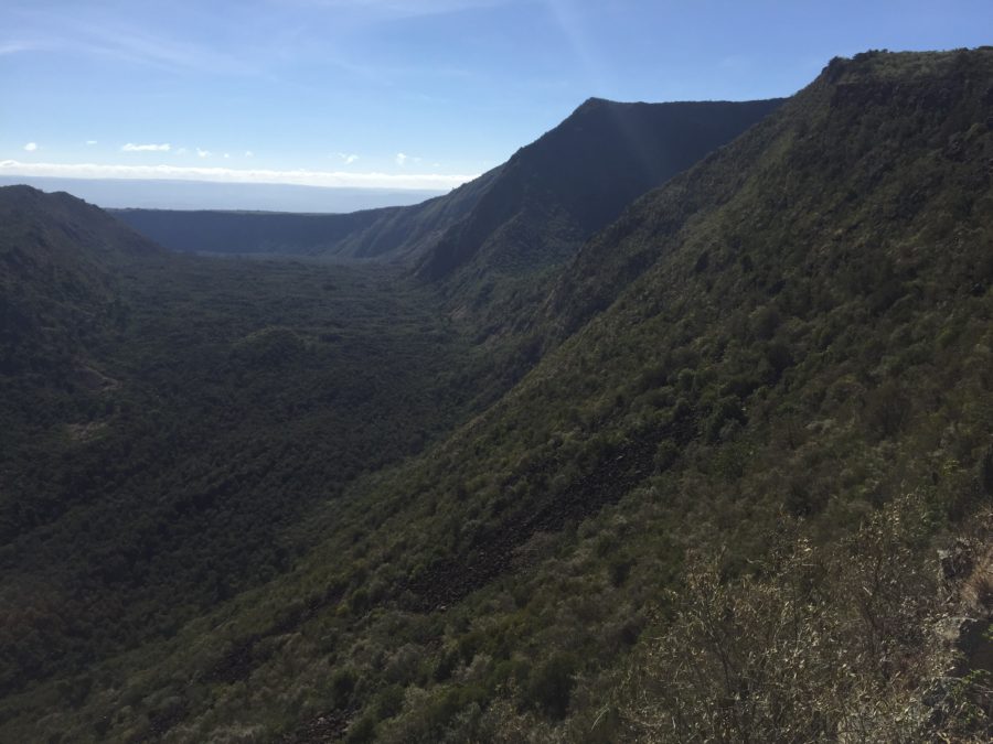 Running (and Hiking) Hot: Mt. Suswa - Mountain Club of Kenya