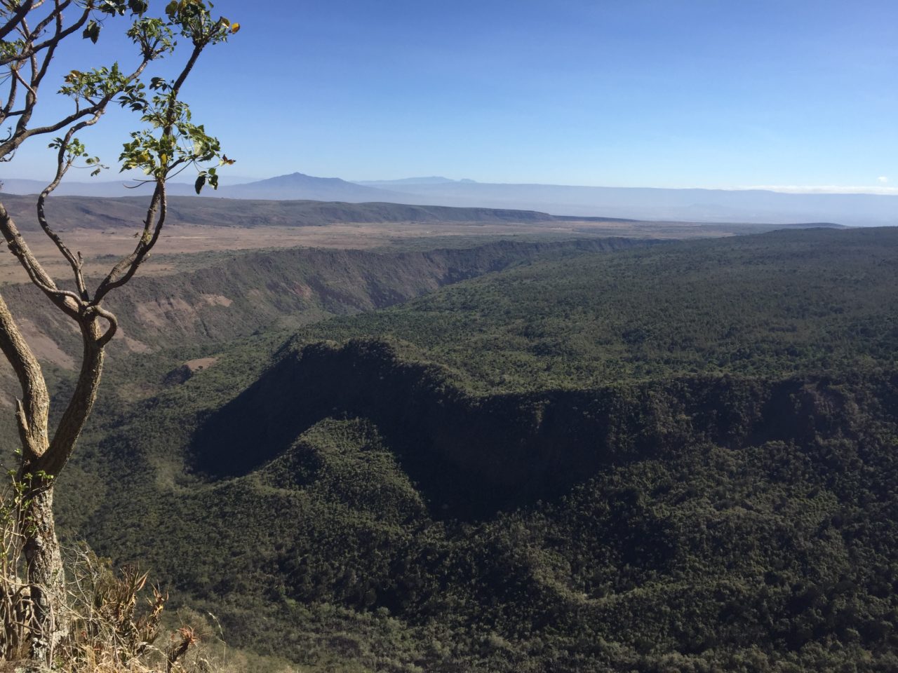 Running (and Hiking) Hot: Mt. Suswa - Mountain Club of Kenya
